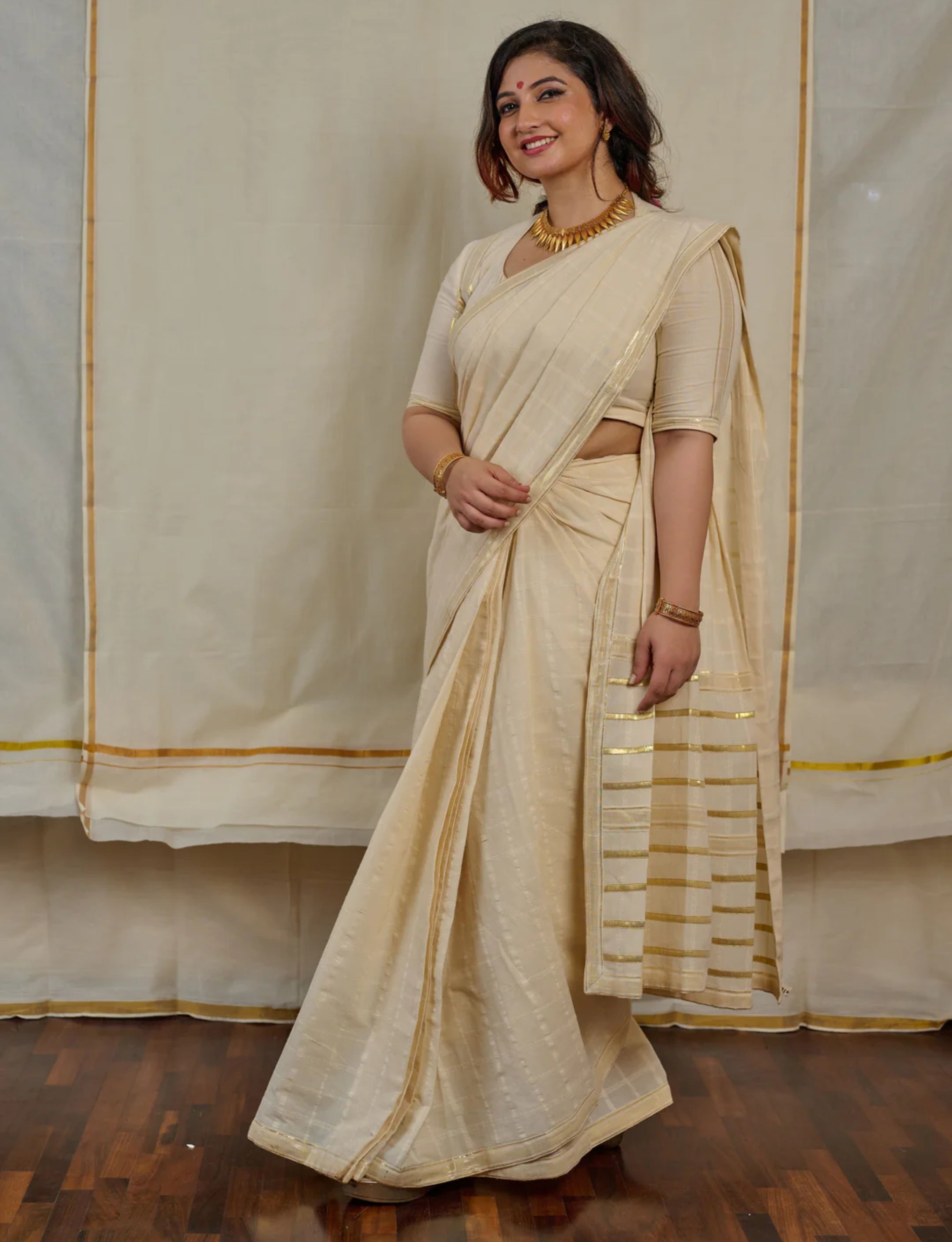 Off White Handloom Saree For Women – Available Worldwide – Alka Hari ...
